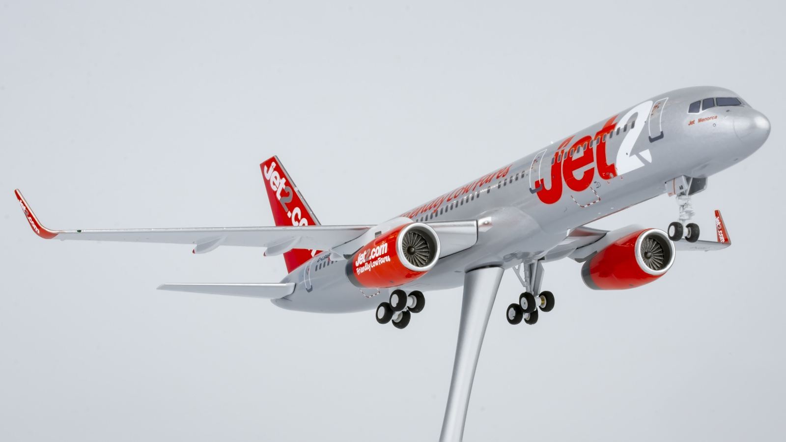 ScaleModelStore.com :: NG Models 1:200 - 42003 - Jet2 Boeing 757-200/w