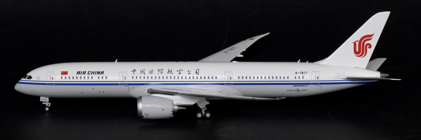 Scale Model Store.com :: JC Wings 1:200 - LH2013 - Air China Boeing 787-9